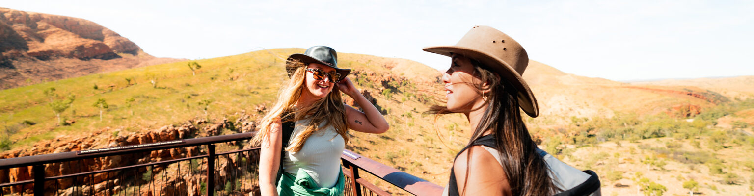 Red Centre & Uluru Explorer - World Travellers Motueka